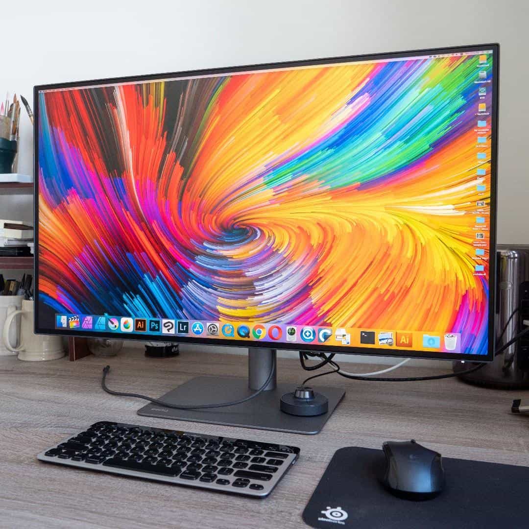 Master Your Craft: The Best Monitors for Graphic Designers
